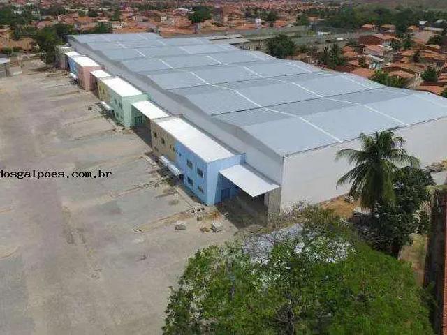 Galpão / Depósito para Locação em Fortaleza/CE Passaré
