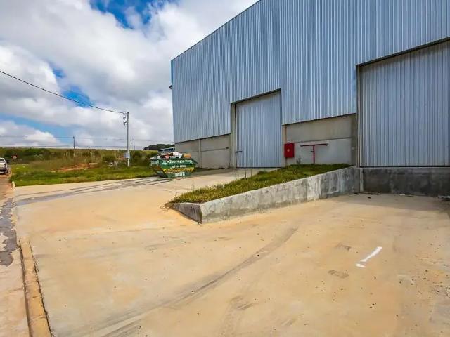 Galpão / Depósito para Locação em Fazenda Rio Grande/PR Eucaliptos 1 Quartos