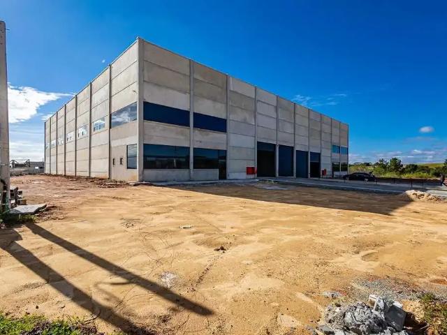 Galpão / Depósito para Locação em Fazenda Rio Grande/PR Eucaliptos 1 Quartos