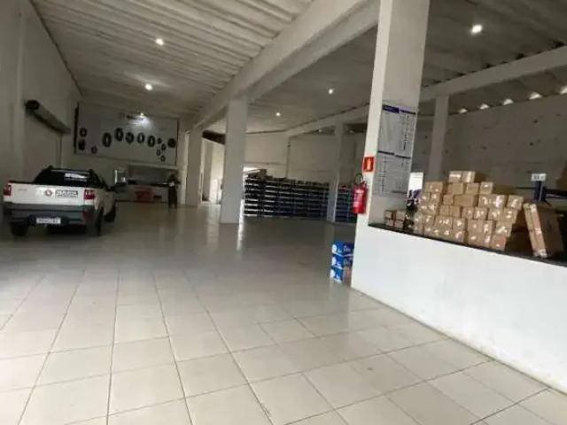 Galpão / Depósito para Locação em Feira de Santana/BA Capuchinhos 20 Quartos