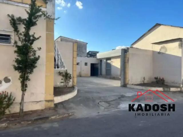 Galpão / Depósito para Locação em Feira de Santana/BA Centro