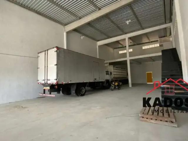 Galpão / Depósito para Locação em Feira de Santana/BA Parque Ipê