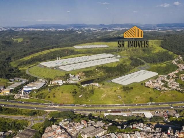 Galpão / Depósito para Locação em Franco da Rocha/SP Centro