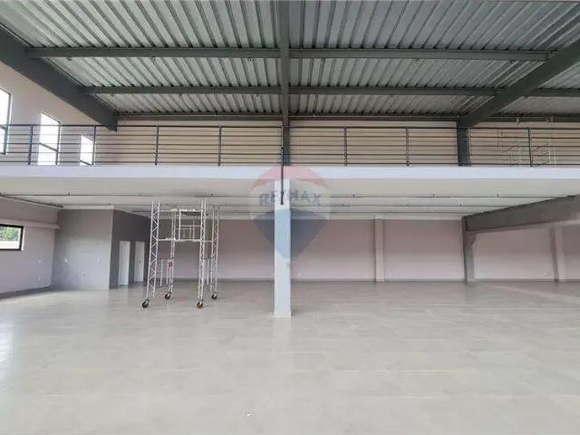 Galpão / Depósito para Locação em Holambra/SP Centro