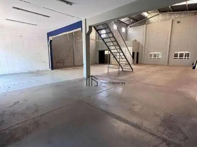 Galpão / Depósito para Locação em Holambra/SP Centro