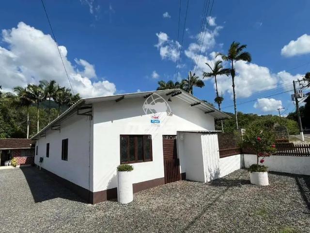 Galpão / Depósito para Locação em Indaial/SC Estrada das Areias