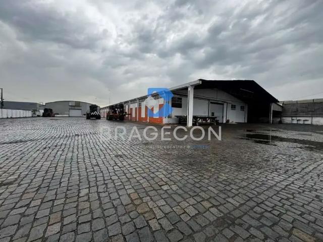 Galpão / Depósito para Locação em Itajaí/SC Barra do Rio