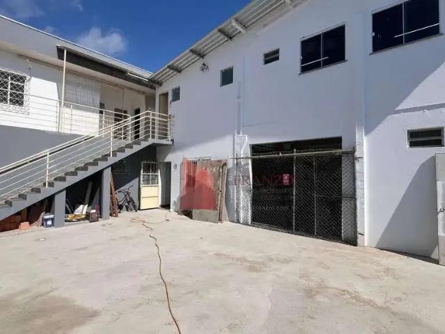 Galpão / Depósito para Locação em Itajaí/SC Barra do Rio