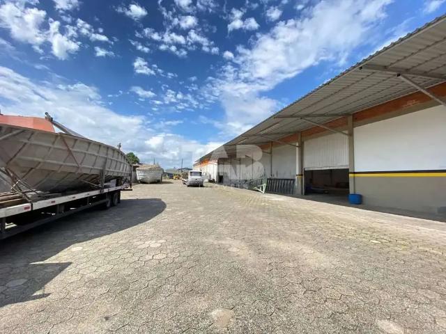 Galpão / Depósito para Locação em Itajaí/SC Barra do Rio
