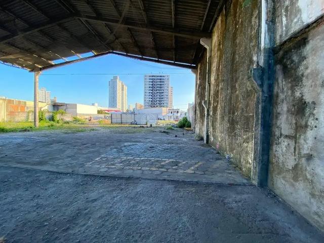 Galpão / Depósito para Locação em Itajaí/SC São João