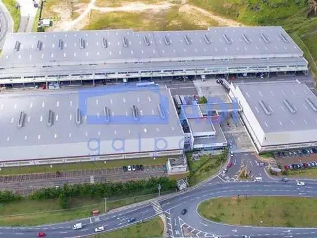 Galpão / Depósito para Locação em Itapevi/SP Itaqui