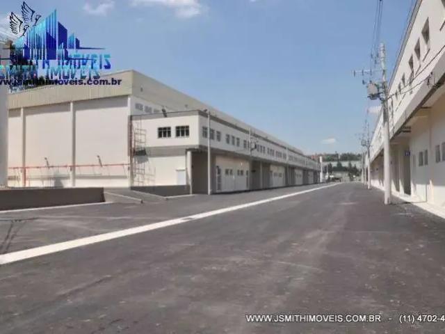 Galpão / Depósito para Locação em Itapevi/SP Itaqui