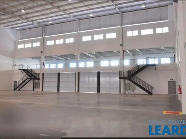 Galpão / Depósito para Locação em Itapevi/SP Itaqui