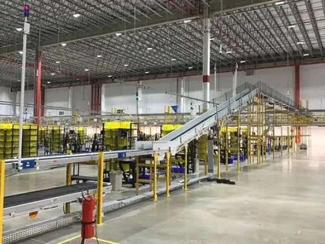 Galpão / Depósito para Locação em Itapecerica da Serra/SP Aldeinha