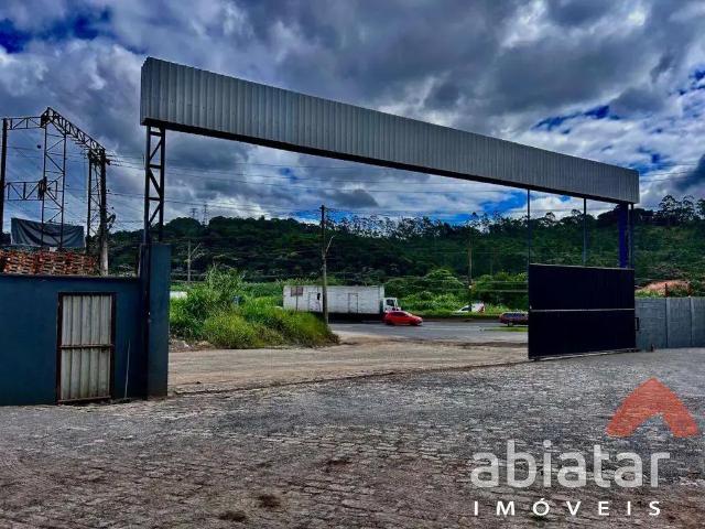 Galpão / Depósito para Locação em Itapecerica da Serra/SP Embu Mirim