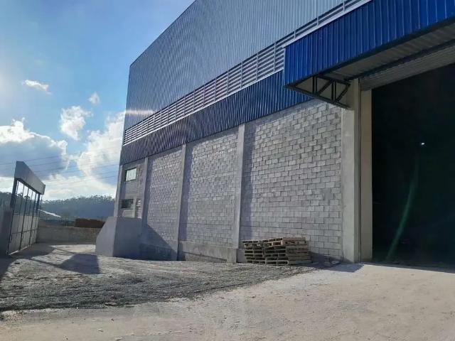 Galpão / Depósito para Locação em Itapecerica da Serra/SP Embu Mirim 2 Quartos