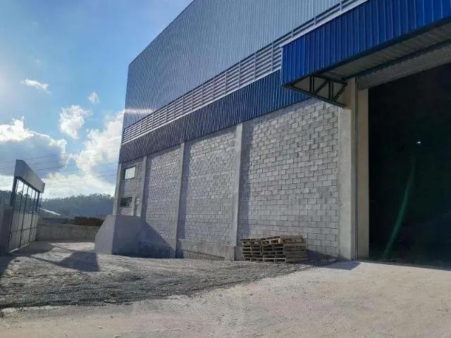 Galpão / Depósito para Locação em Itapecerica da Serra/SP Potuverá