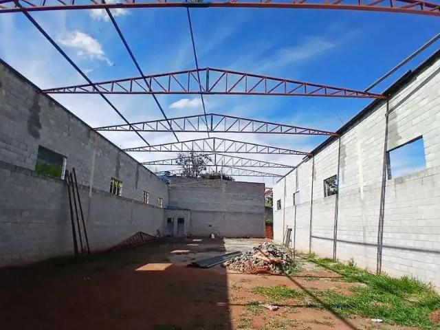 Galpão / Depósito para Locação em Itaquaquecetuba/SP Chácara Coqueiro