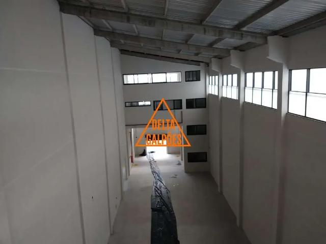 Galpão / Depósito para Locação em Itaquaquecetuba/SP Parque São Pedro 5 Quartos
