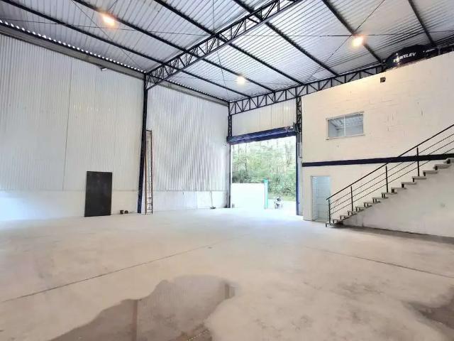 Galpão / Depósito para Locação em Itatiba/SP Loteamento Santo Antônio