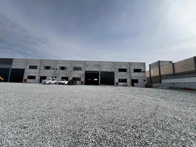 Galpão / Depósito para Locação em Joinville/SC Floresta