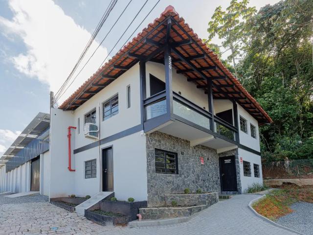 Galpão / Depósito para Locação em Joinville/SC Santa Catarina