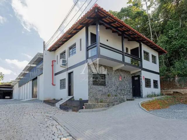 Galpão / Depósito para Locação em Joinville/SC Santa Catarina