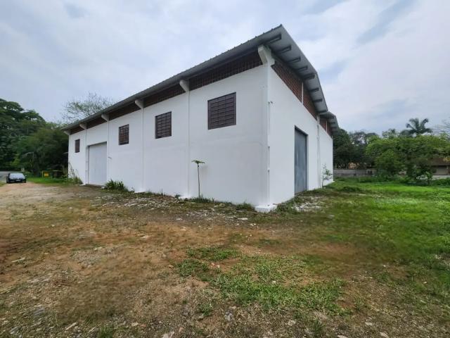 Galpão / Depósito para Locação em Joinville/SC Pirabeiraba
