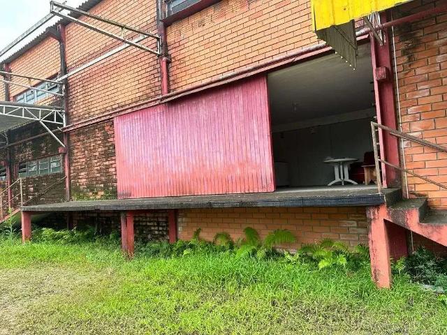 Galpão / Depósito para Locação em Joinville/SC Pirabeiraba