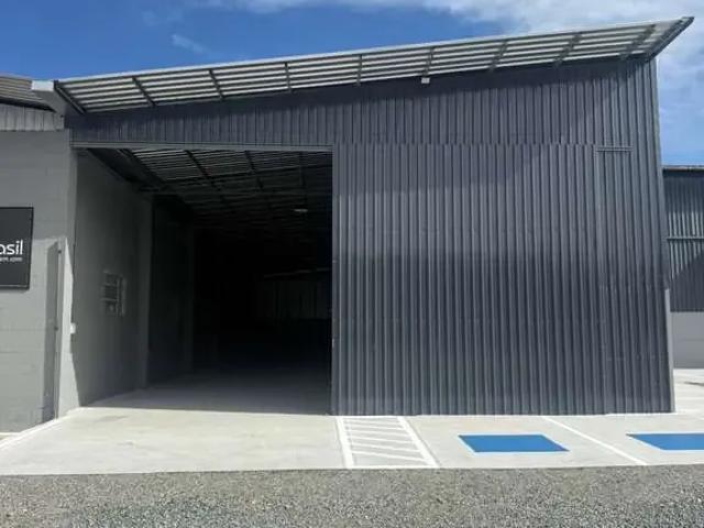 Galpão / Depósito para Locação em Joinville/SC Vila Nova 1 Quartos