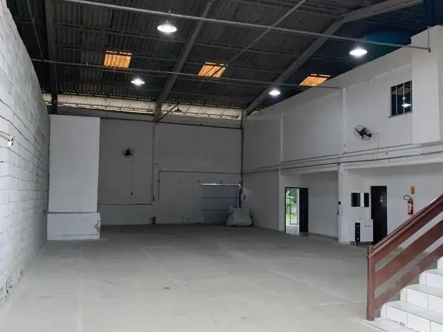 Galpão / Depósito para Locação em Joinville/SC Vila Nova