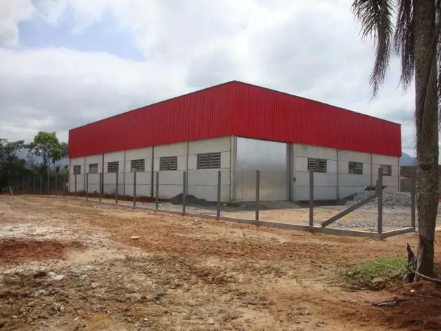 Galpão / Depósito para Locação em Joinville/SC Vila Nova