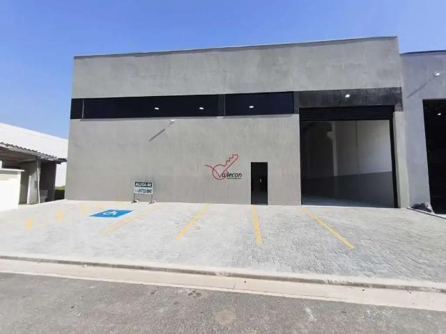 Galpão / Depósito para Locação em Jacareí/SP Rio Comprido 3 Quartos