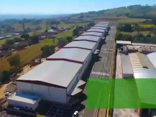Galpão / Depósito para Locação em Jaguariúna/SP Loteamento Capotuna