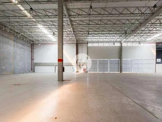 Galpão / Depósito para Locação em Jandira/SP Jardim Alvorada