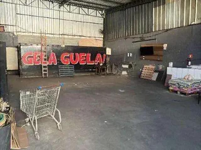 Galpão / Depósito para Locação em Jandira/SP Vila Mercedes