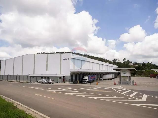 Galpão / Depósito para Locação em Juiz de Fora/MG Salvaterra