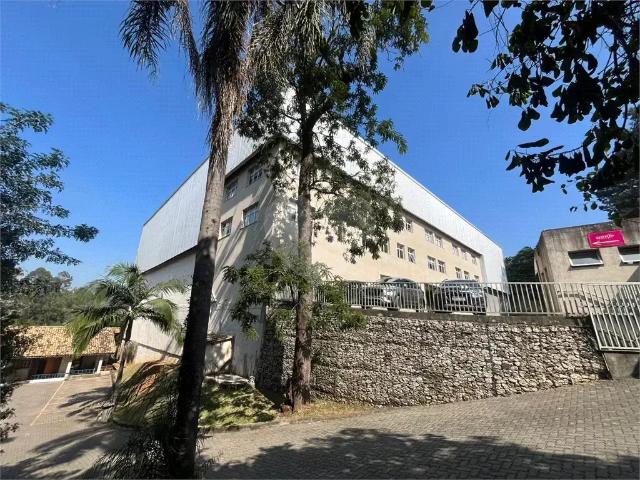 Galpão / Depósito para Locação em Osasco/SP Raposo Tavares