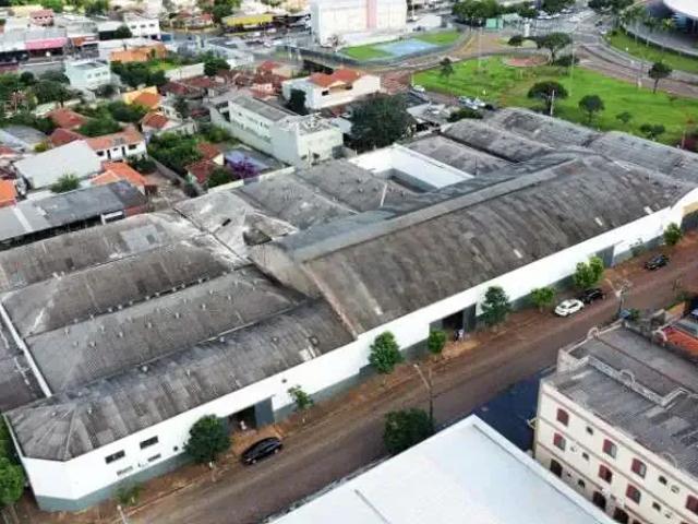 Galpão / Depósito para Locação em Londrina/PR Centro