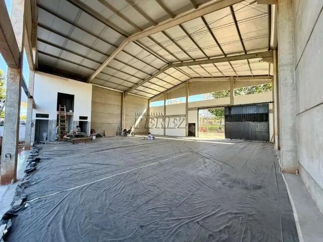Galpão / Depósito para Locação em Londrina/PR Lago Igapó