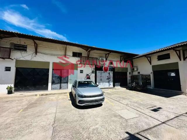 Galpão / Depósito para Locação em Lauro de Freitas/BA Buraquinho