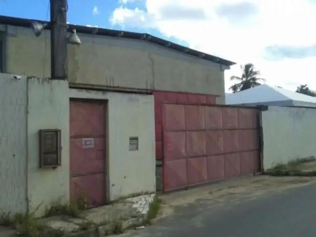 Galpão / Depósito para Locação em Lauro de Freitas/BA Caji