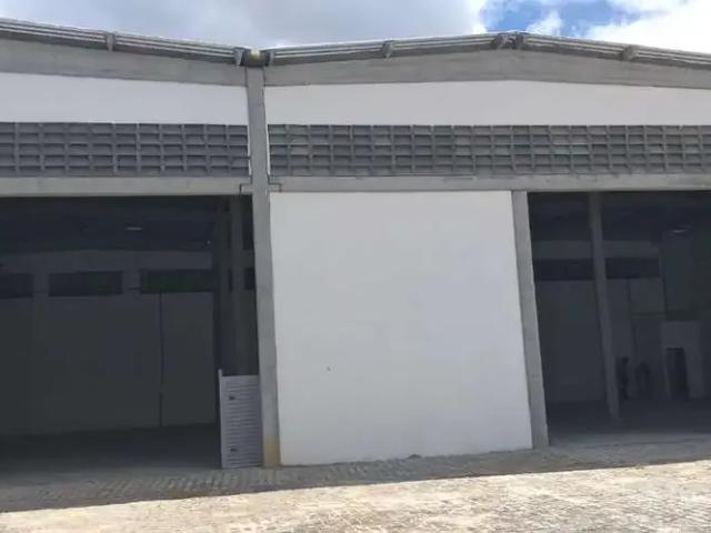 Galpão / Depósito para Locação em Lauro de Freitas/BA Recreio Ipitanga
