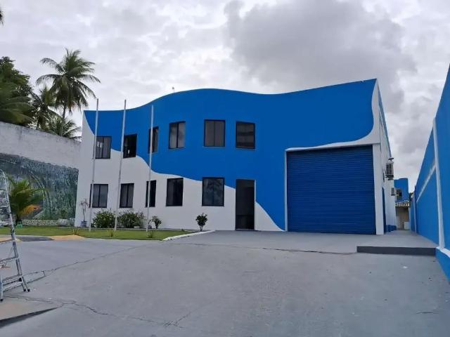 Galpão / Depósito para Locação em Lauro de Freitas/BA Recreio Ipitanga