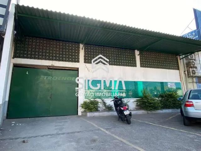 Galpão / Depósito para Locação em Macaé/RJ Sol e Mar