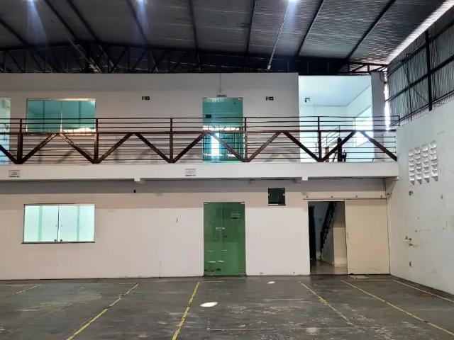 Galpão / Depósito para Locação em Manaus/AM Flores