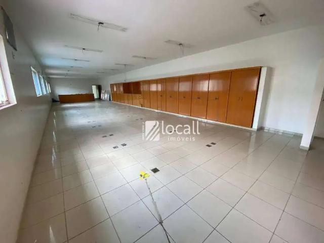 Galpão / Depósito para Locação em Mirassol/SP Centro