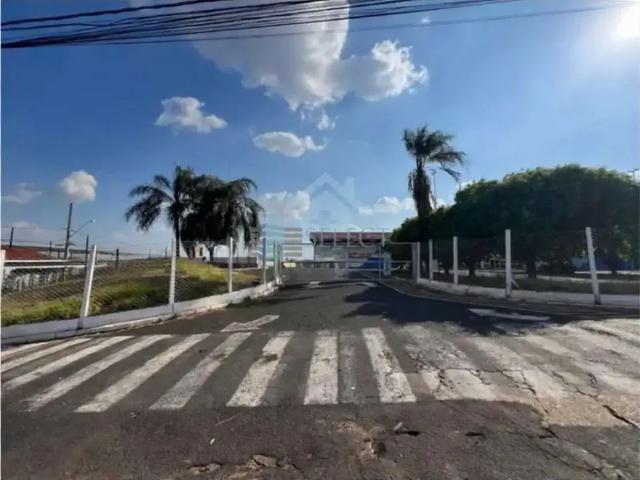 Galpão / Depósito para Locação em São José do Rio Preto/SP Jardim São Marco