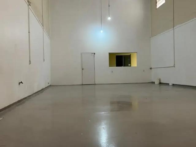 Galpão / Depósito para Locação em São José dos Campos/SP Jardim Diamante