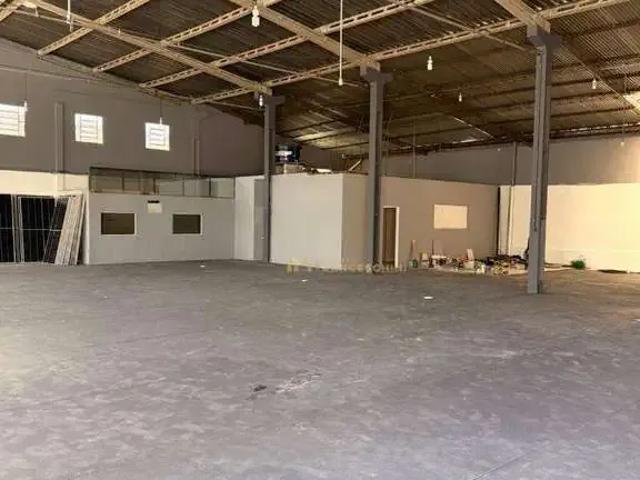 Galpão / Depósito para Locação em São José dos Campos/SP Jardim Motorama
